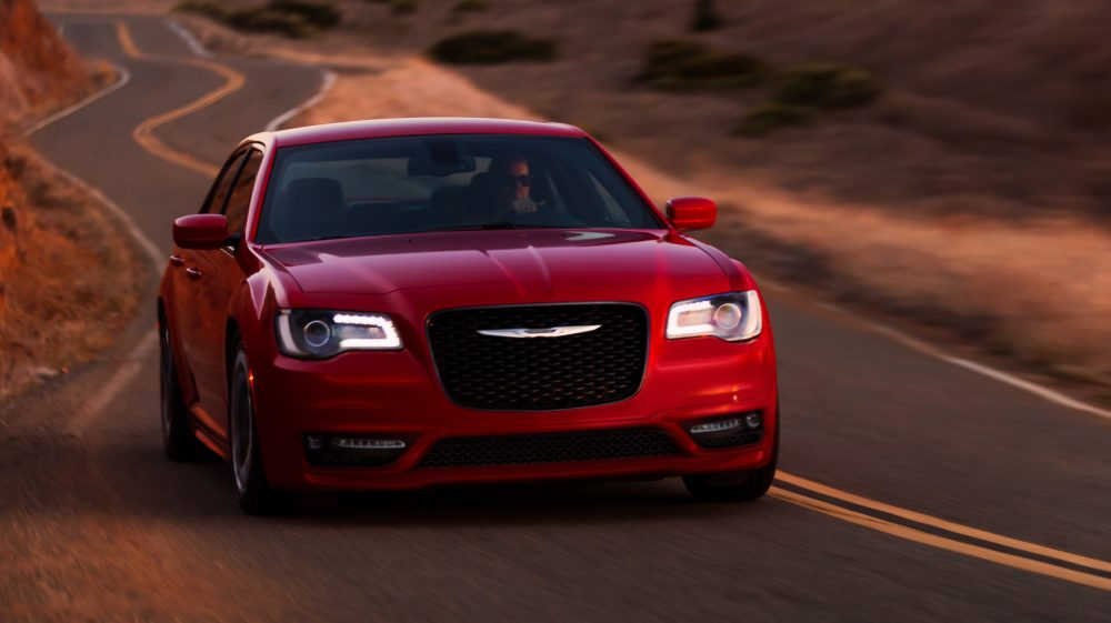 2017 Chrysler 300C: High-Performance Sedan with a HEMI V8 Engine ...