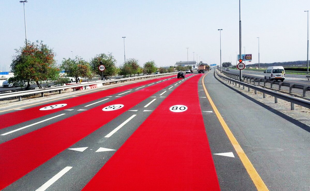 RAK Road Painted in Red Color to Highlight Speed Limit - SellAnyCar.com ...
